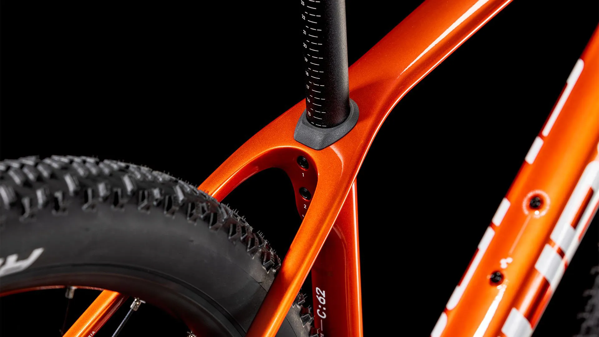 Cube Reaction C:62 Pro 29er 2025 Hardtail Mountain Bike - Electric Orange